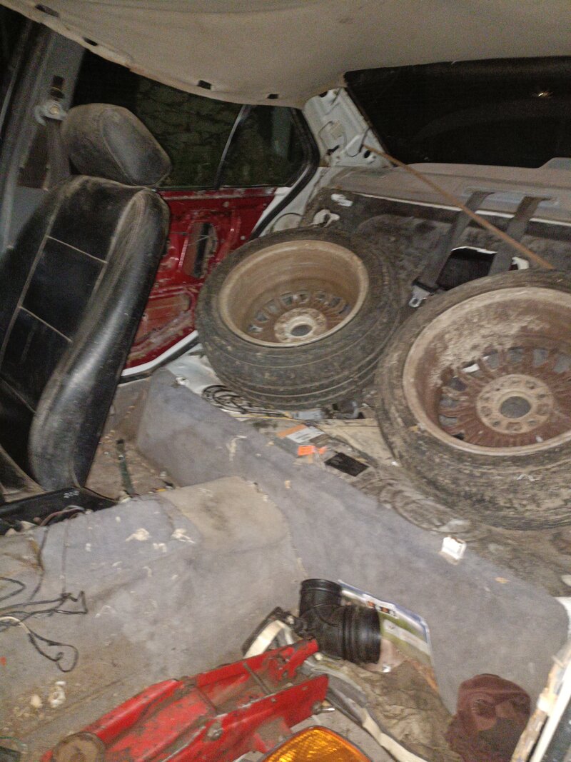 E36 325i backyard build | BMWFanatics