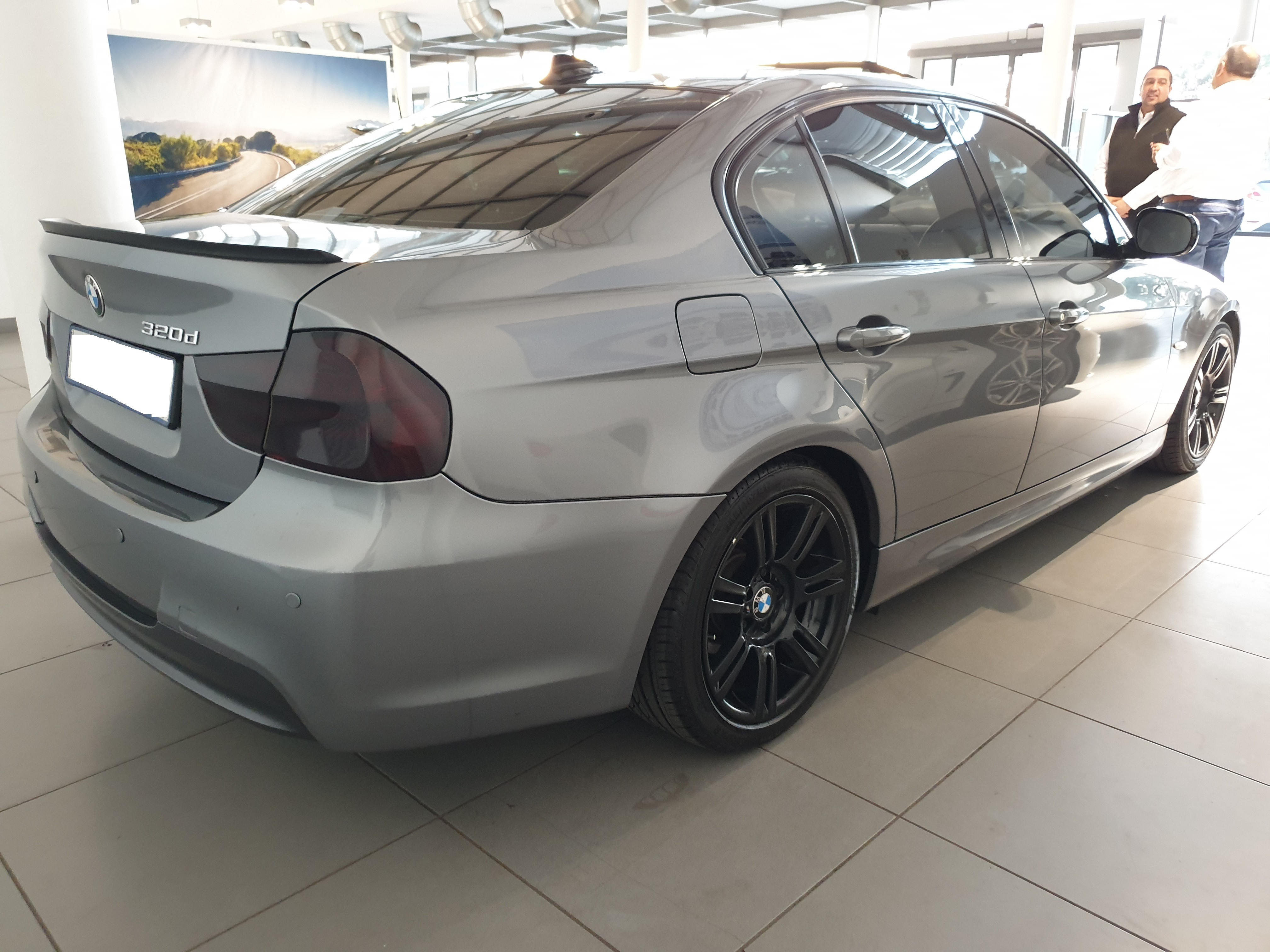 12' Space Gray E90 320d M-Sport | BMWFanatics