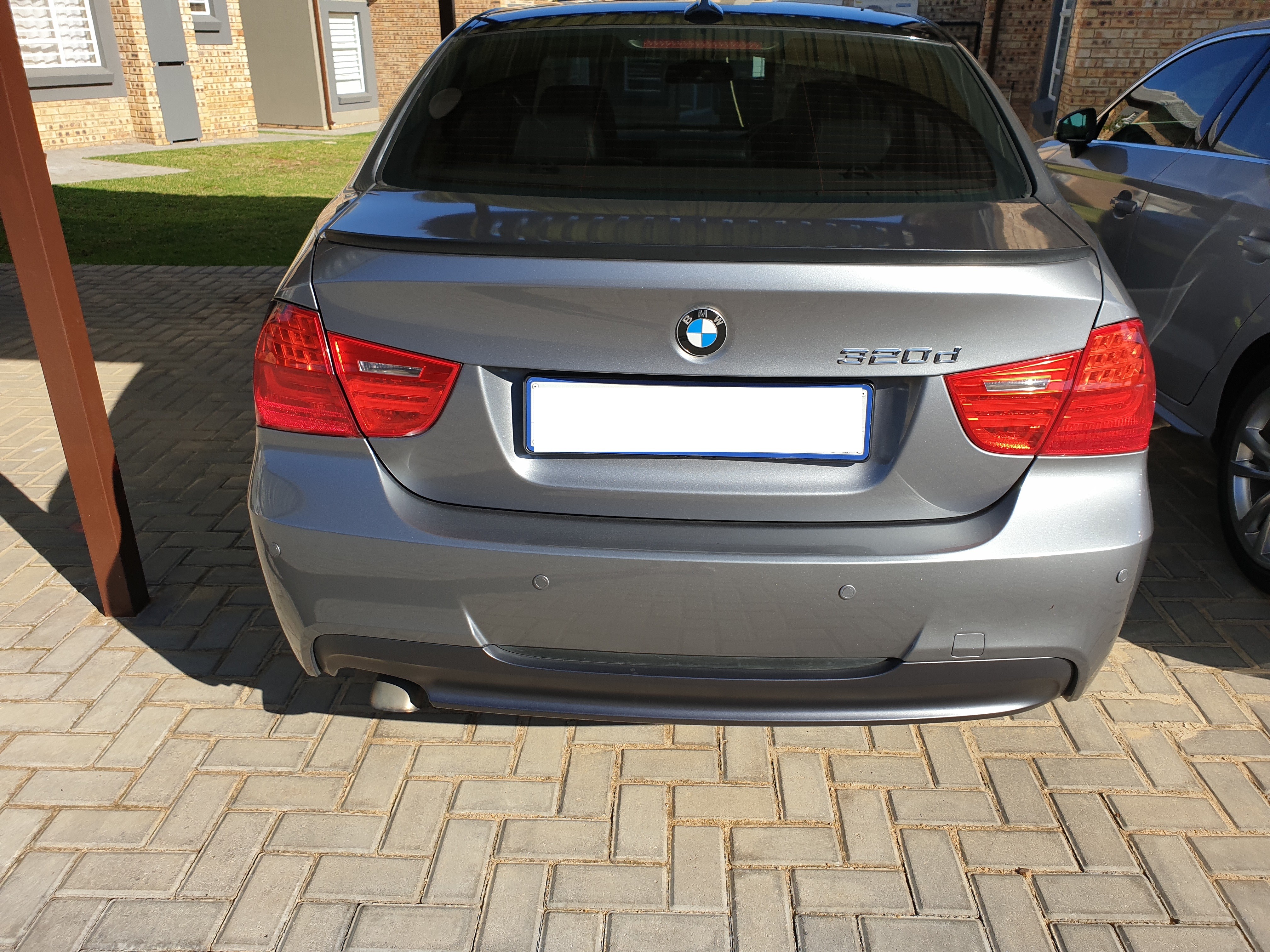 12' Space Gray E90 320d M-Sport | BMWFanatics