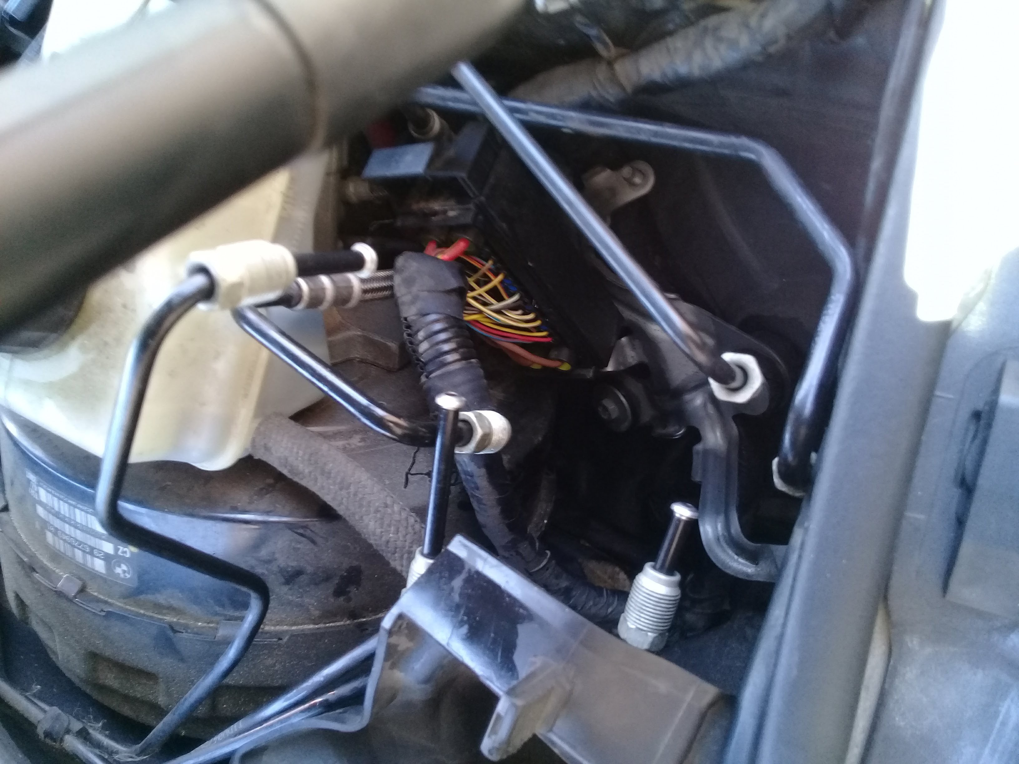 DIY ABS 005DF0 &005DF1 fix | BMWFanatics