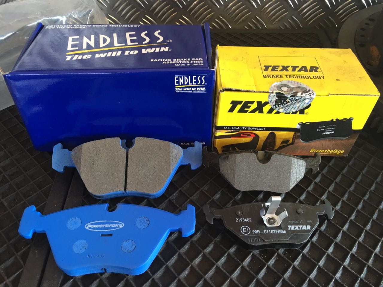 F30 Front Brake Pads | BMWFanatics
