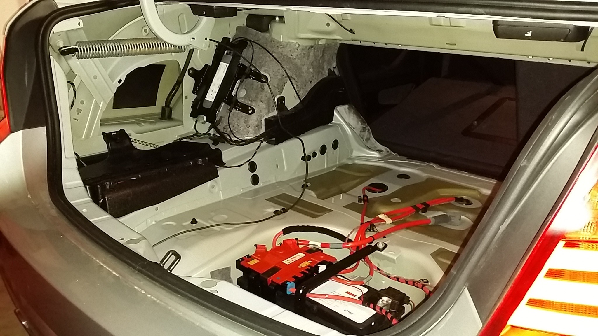 Retrofit a reverse camera on an F10 | BMWFanatics